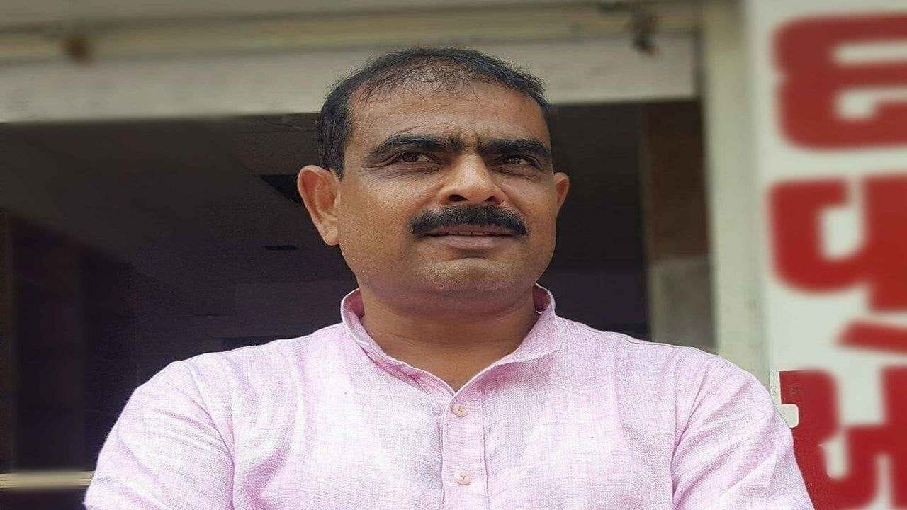 પાટણ જિલ્લામાં ચણાની ખરીદીમાં ગેરરીતિ થઇ હોવાનો ધારાસભ્ય કિરીટ પટેલનો ...