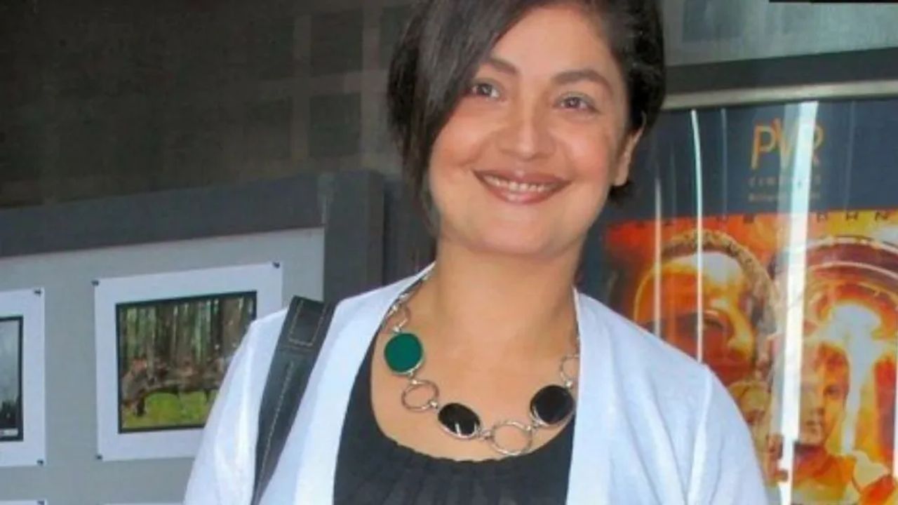 PETA ઈન્ડિયાએ પૂજા ભટ્ટને કરી સન્માનિત, ફિલ્મોમાં પ્રાણીઓનો ઉપયોગ ન ...