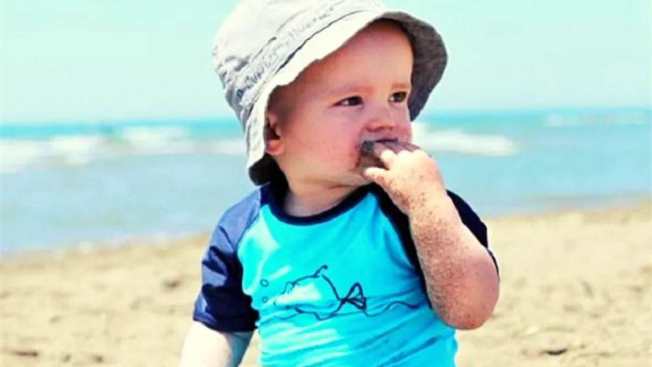 Child Care : જો તમારા બાળકો પણ માટી ખાય છે તો અજમાવો આ ઘરેલું ઉપાય ...