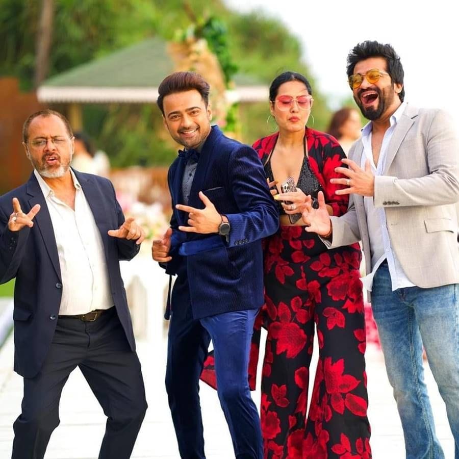 Manish Nagdev Engagement: મનીષ નાગદેવની સગાઈમાં પતિ સાથે પહોંચી ...