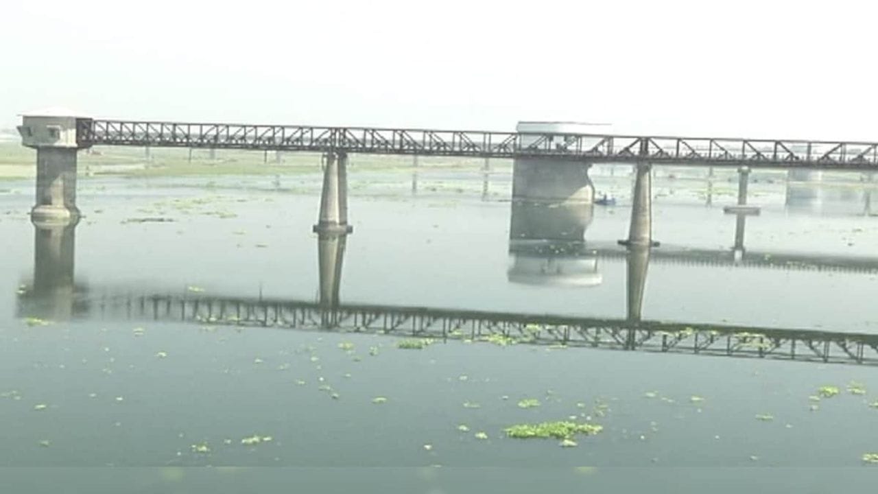 Surat : તાપી શુદ્ધીકરણ પ્રોજેક્ટ : ગંદા પાણીના નિકાલ માટે 9 કરોડના ...