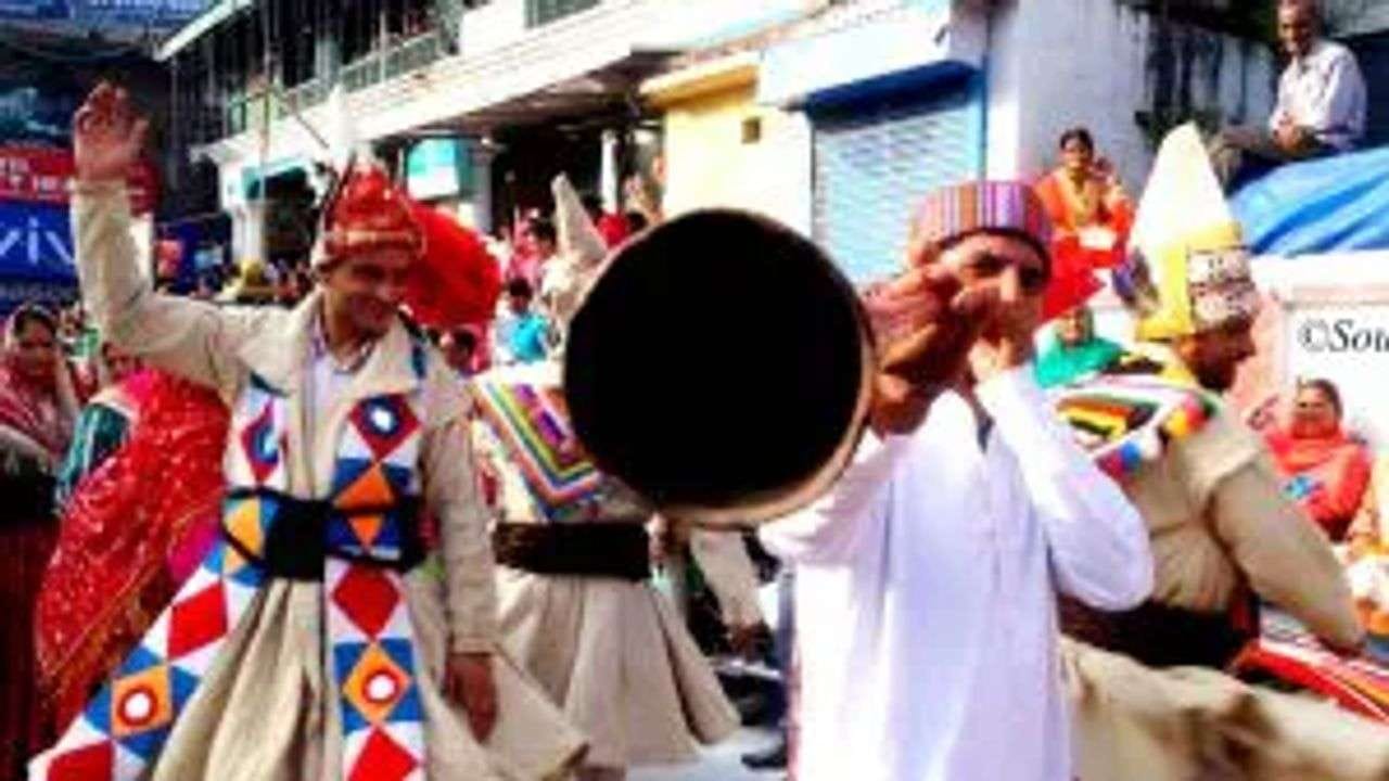 Minjar Mela: મુસ્લિમ પરિવાર તૈયાર કરે છે ભગવાનને ચઢાવવા માટે મિંજર, PM ...