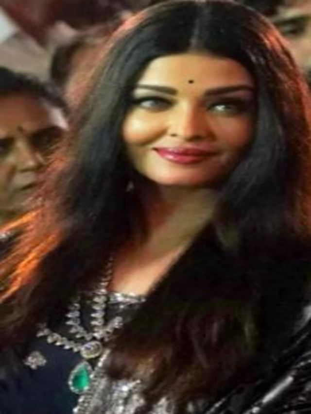 Uff…!!! એશ્વર્યાની બ્યુટીએ ઘાયલ કર્યા લાખો લોકોના દિલ, ફેન્સ ક્રેઝી ...