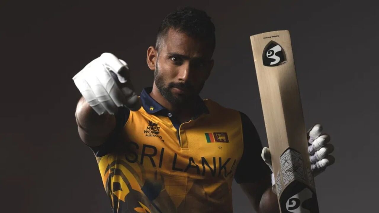 ક્રિકેટ ટીમનો વધુ એક ખેલાડી વિવાદમાં, બોર્ડે ઓલરાઉન્ડર પર લગાવ્યો 1 ...