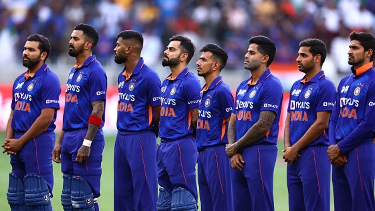 Team India માં જોડાયા પછી કેવી રીતે ખેલાડીઓ કળકળાટ અંગ્રેજી બોલે છે ...