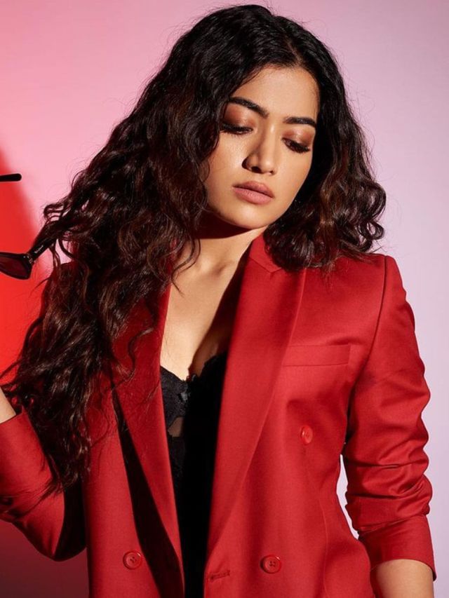 કિલર લુકમાં રશ્મિકાએ ફેન્સની ઉડાવી નીંદ – Tv9 Gujarati