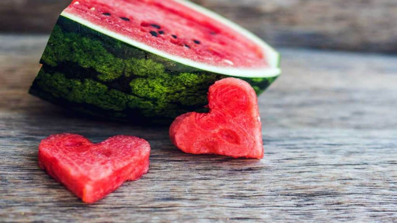 Watermelon Benefits And Side Effects: વધુ પડતું તરબૂચ ખાવાથી થઈ શકે છે ...
