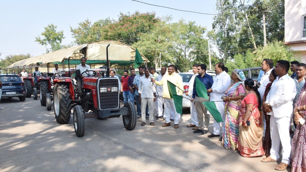 દાહોદ જિલ્લામાં રૂ.79.54 લાખના ખર્ચે વિવિધ સાધનોનું વિતરણ, જુઓ ફોટો ...