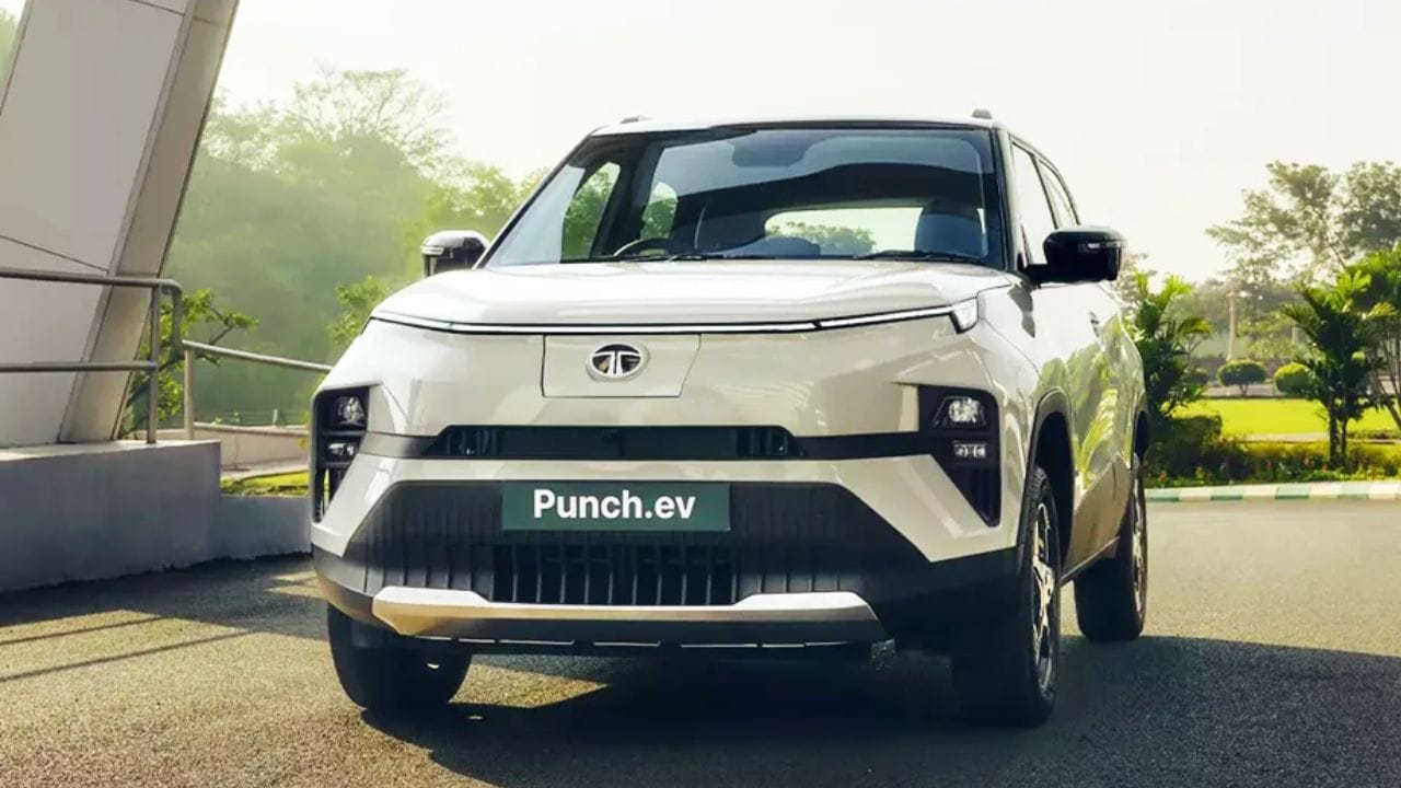 આવી ગઈ ટાટા પંચ ઈલેક્ટ્રિક કાર, સિંગલ ચાર્જ પર દોડશે 421 KM, જાણો ...
