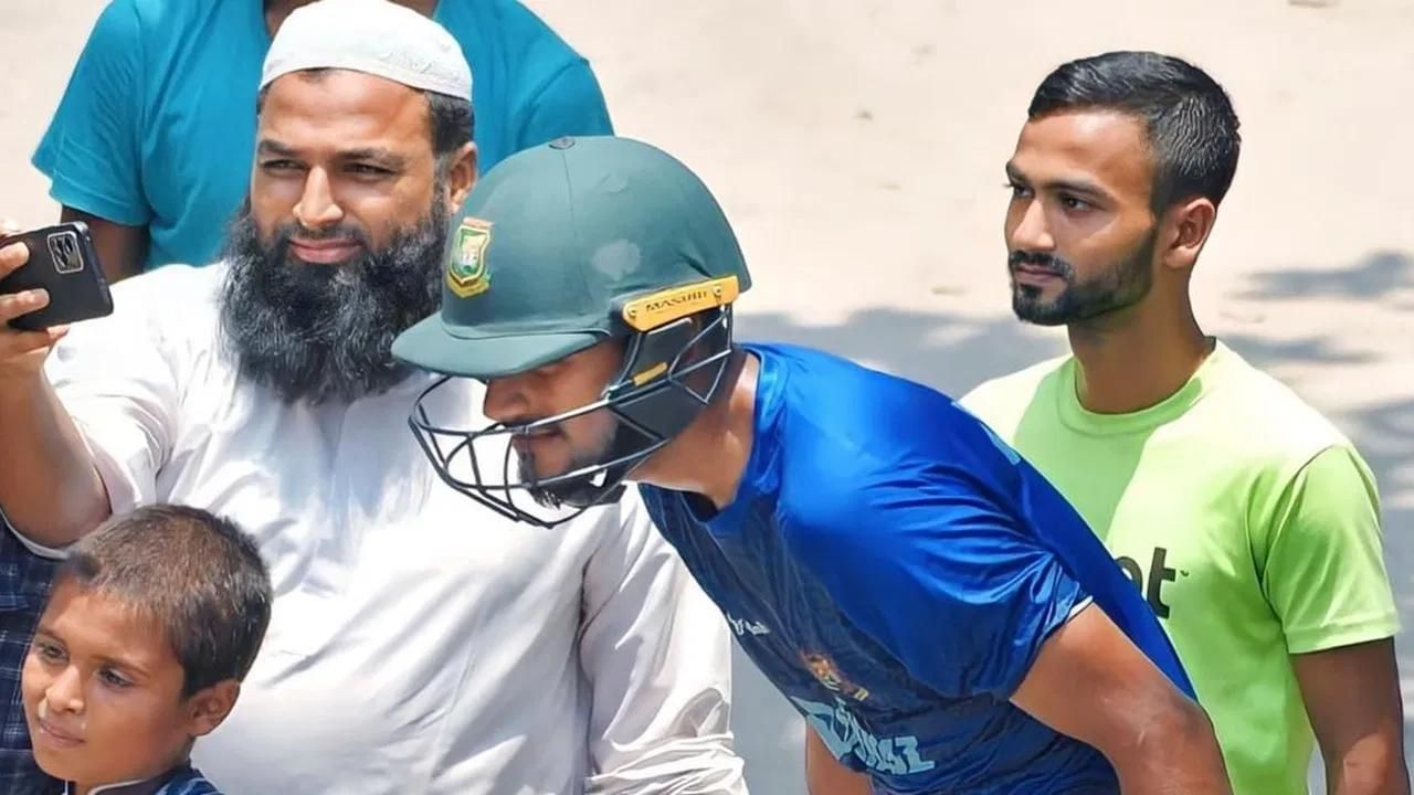 Video: આગ પર ચાલતા બેટ્સમેને લાઈવ મેચમાં પોતાની જ કબર ખોદી, વિકેટ જોઈ ...