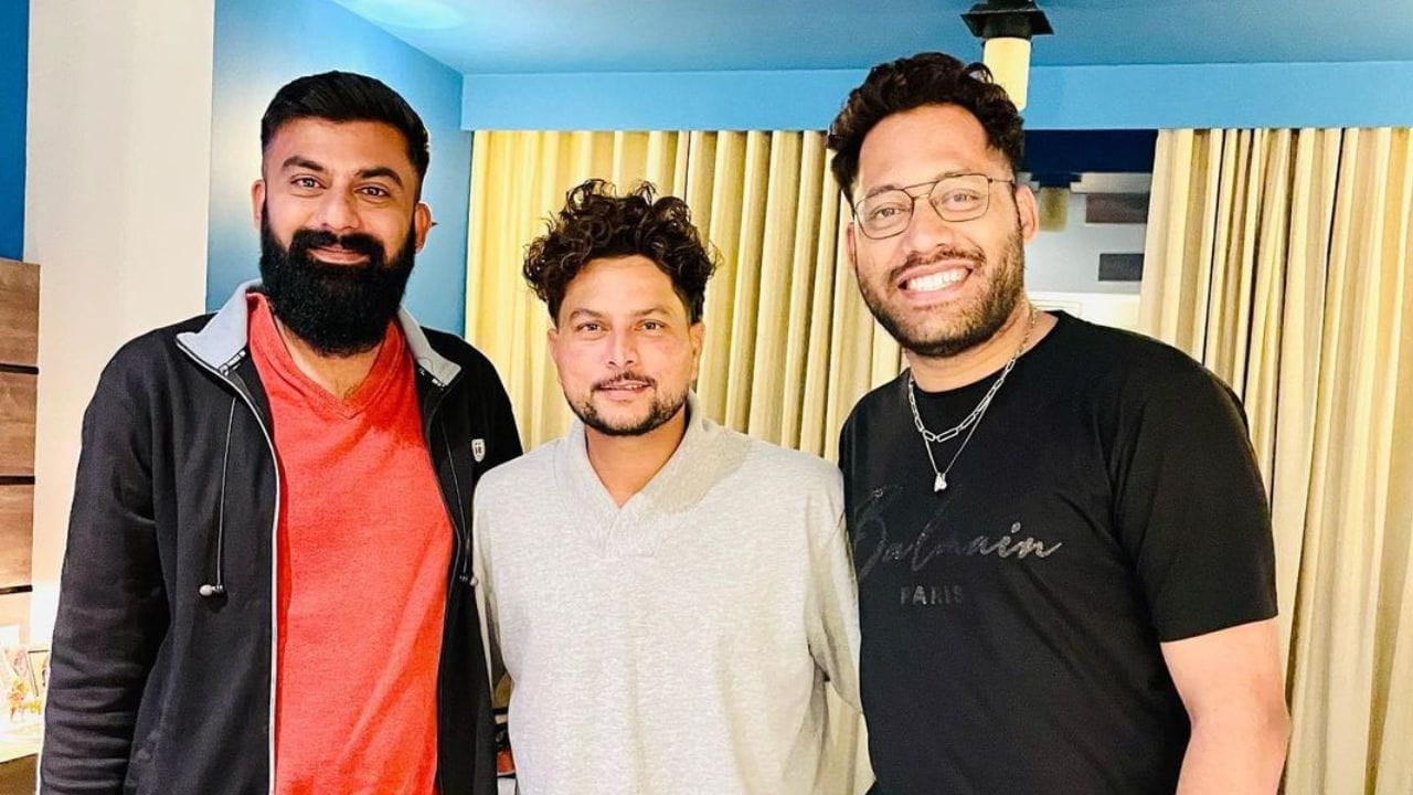 કુલદીપ યાદવે રાજકોટ આવતાની સાથે બદલ્યો લુક, જાણો કોણે આપ્યો આ નવો લુક ...