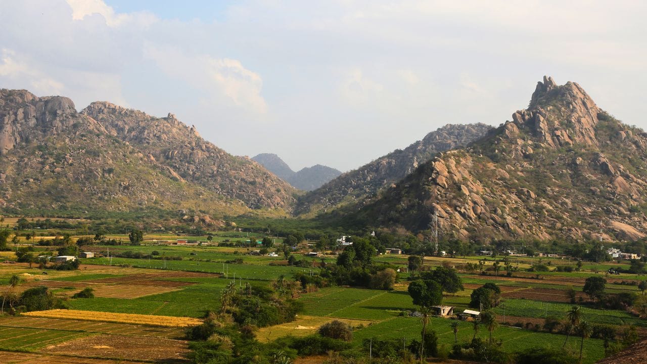 રાજાઓનું રાજ્ય, નવાબોની નગરી, શક્તિપીઠનો પ્રકાશ જાણો બનાસકાંઠાની અમૂલ્ય ...